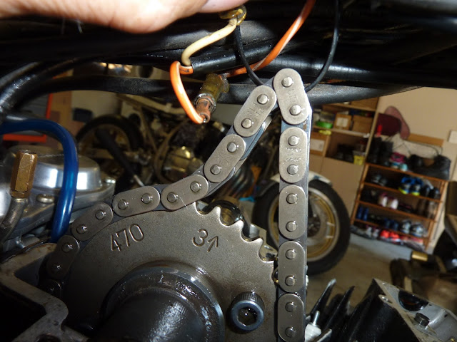 BikeTech7: How to change your camchain... or timing chain if you prefer.