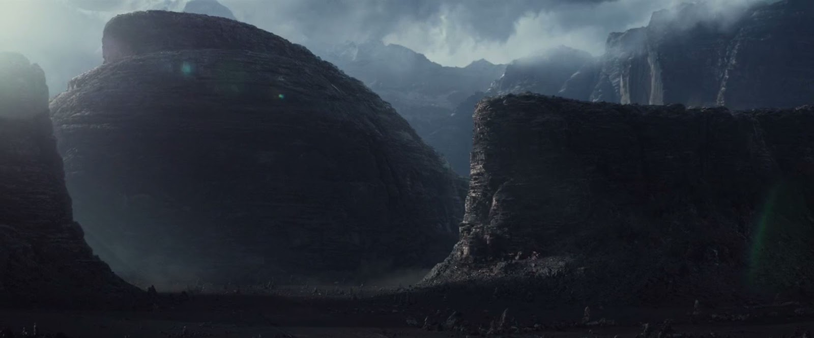 Sección 9: Planetas y satélites de ficción (I): Las lunas de Calpamos