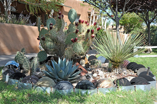 One Dusty Track: Route 66 - High Heeled Shoe Tree
