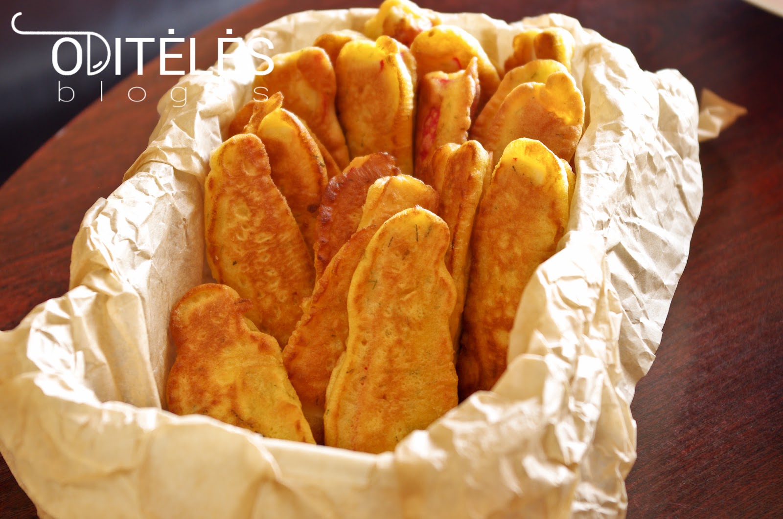 Oditėlės blogas: KRABŲ LAZDELĖS TEŠLOJE