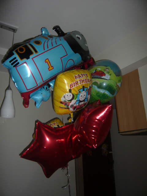 JESUS LOVES PEBBLES: Thomas and Friends