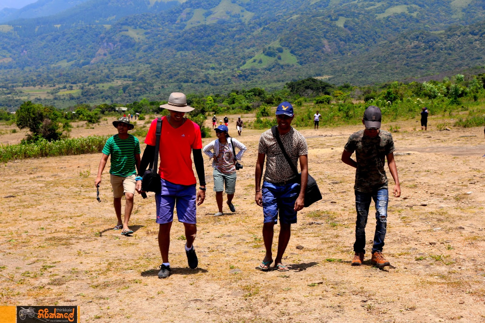 පිටවල පතන (pitawana pathana) - "Thirikkale" (තිරික්කලේ)