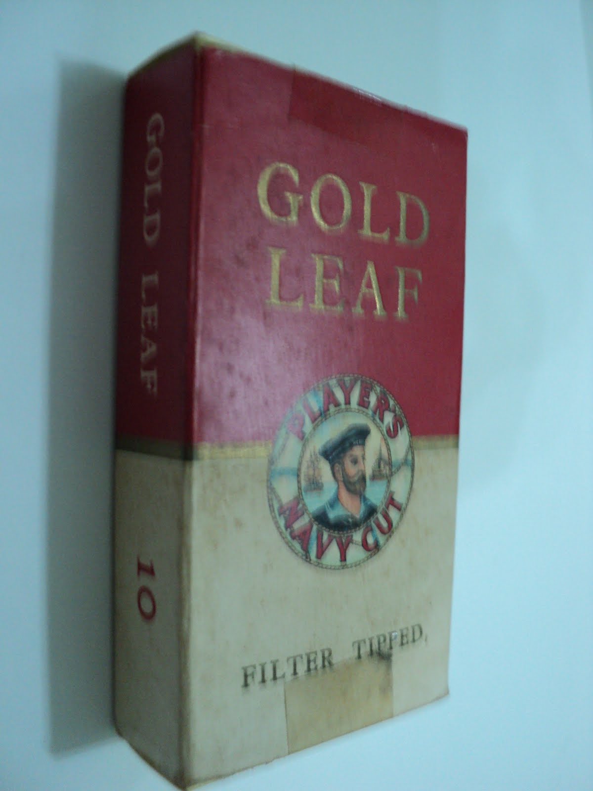 KOLEKSI PAK MAT TAHIR BARANGAN OLD SKOOL: koleksi kotak rokok lama...