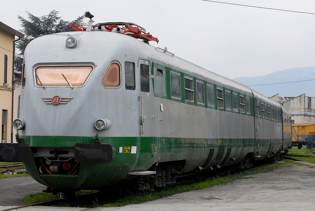 Sobre Filatelia y Ferrocarriles: ETR 200 (Italia, 1939)