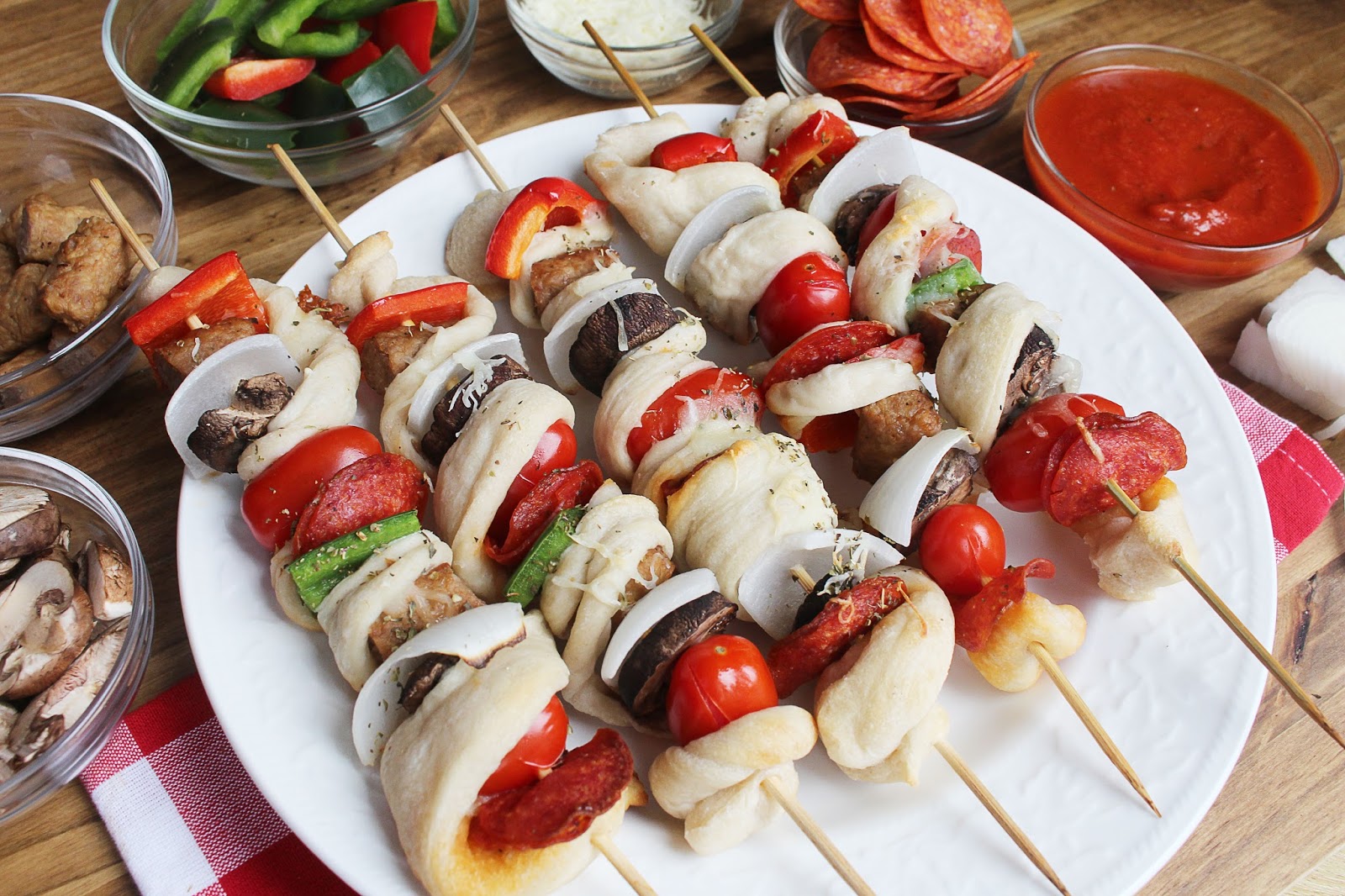 Kylee's Kitchen: Pizza on a Stick