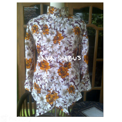 SPESIALIS BUSANA JAWA : BUSANA ABDI DALEM KRATON JOGJA / SURJAN PRANAAN