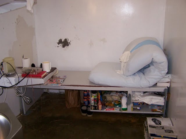 Warden Describes Life on Texas Death Row in Delacruz Testimony