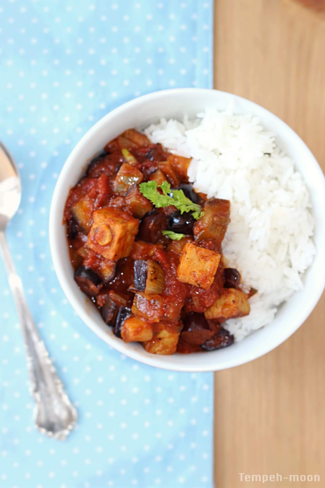 Tempeh moon, vegan lives, vegan loves....