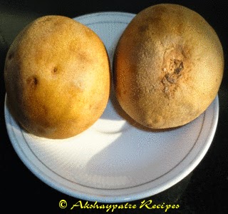 Vidyas Recipes: Chikoo milkshake recipe - Sapodilla milkshake