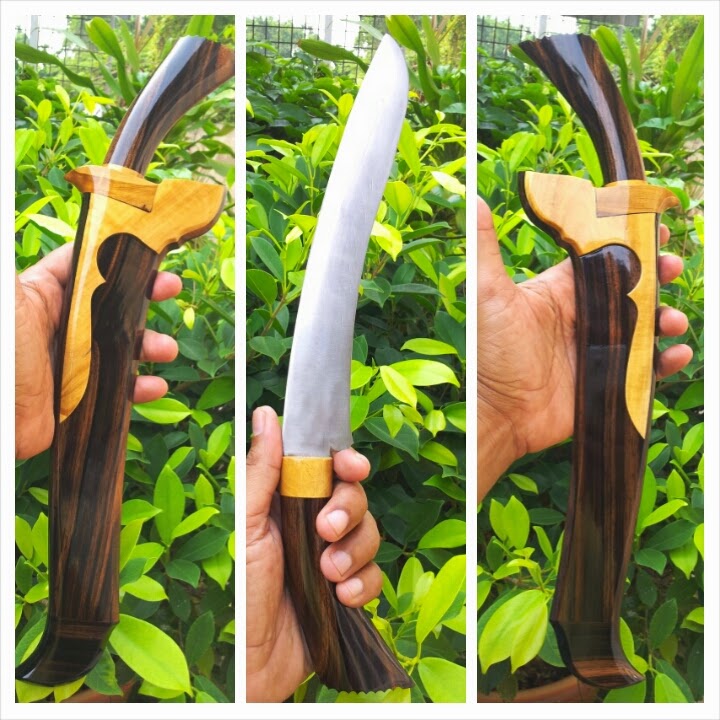 Kerengge Hijau: KOLEKSI PARANG