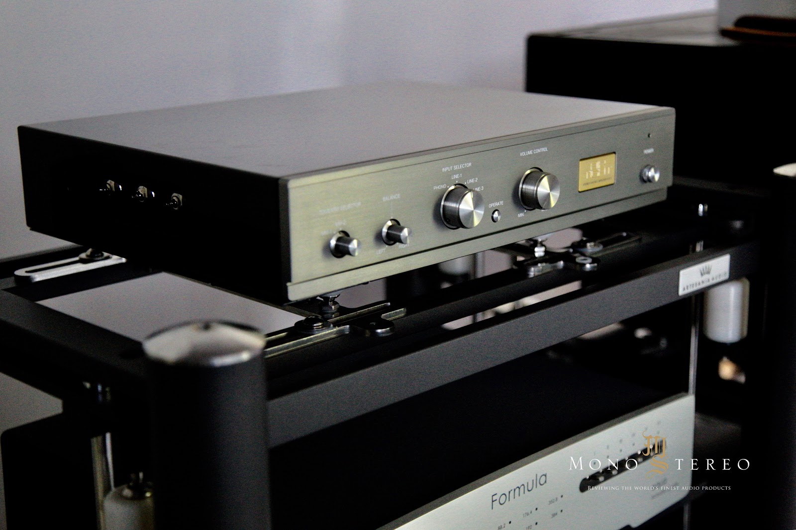 AIR TIGHT ATC-5 PREAMPLIFIER REVIEW – M & S | Ultimate High-Fidelity