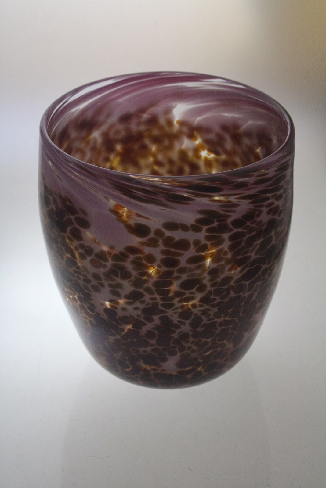 New Zealand Glass: Nic Robb an Early Student in Glass