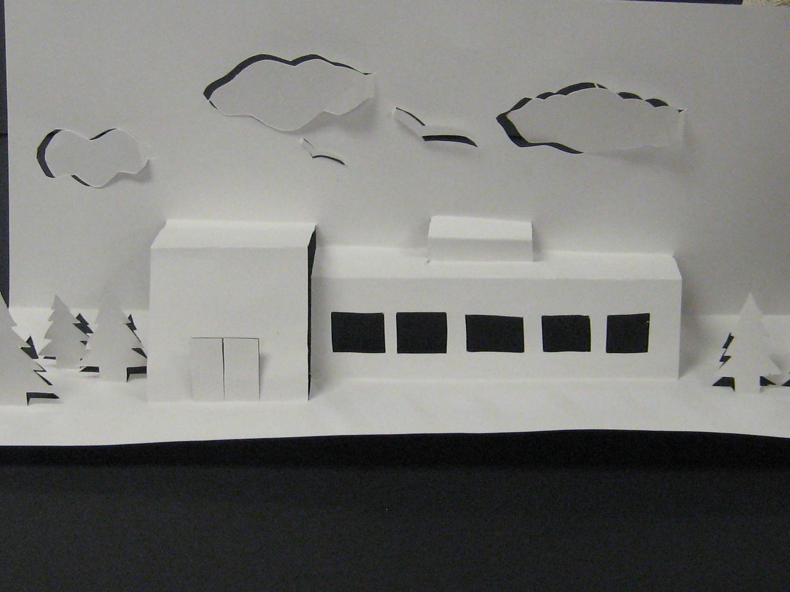 Make it Artwork : Building out of paper