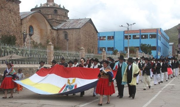 Folclore Eterno Peru Provincia De San Antonio De Putina Está De