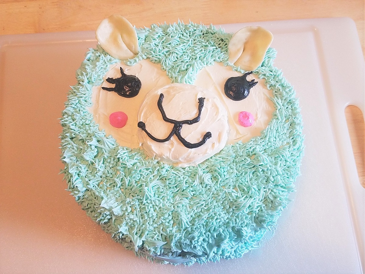 Clever, Crafty, Cookin' Mama: Llama Alpaca Birthday Cake