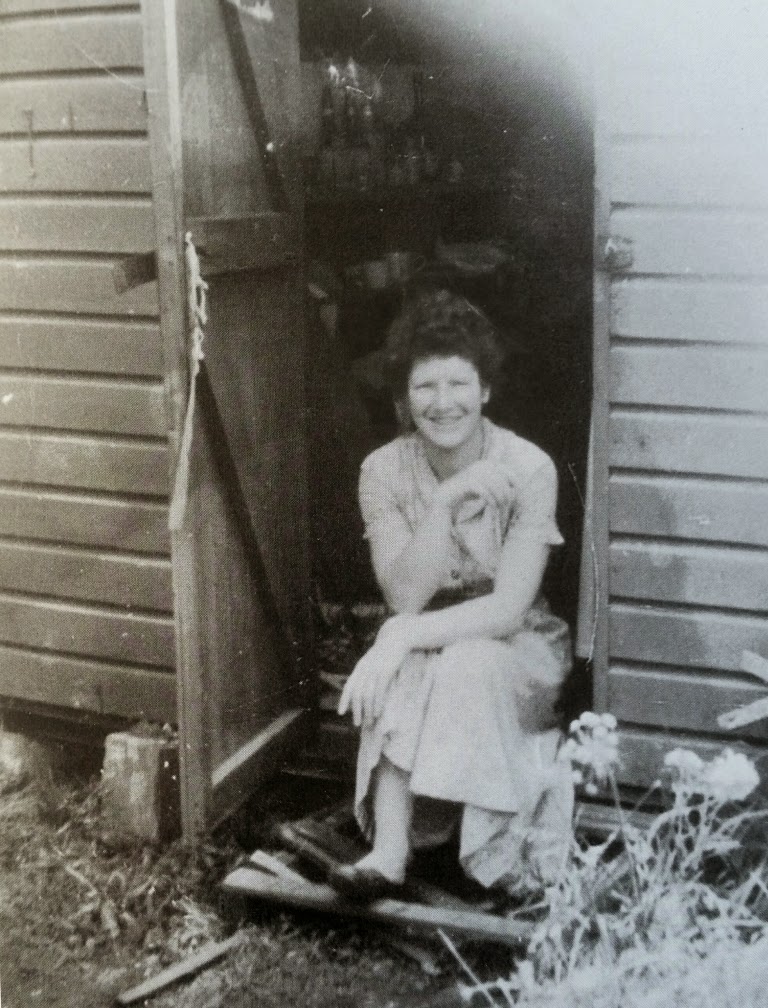 An Angel @ My Blog: When Janet Frame wrote Owls Do Cry