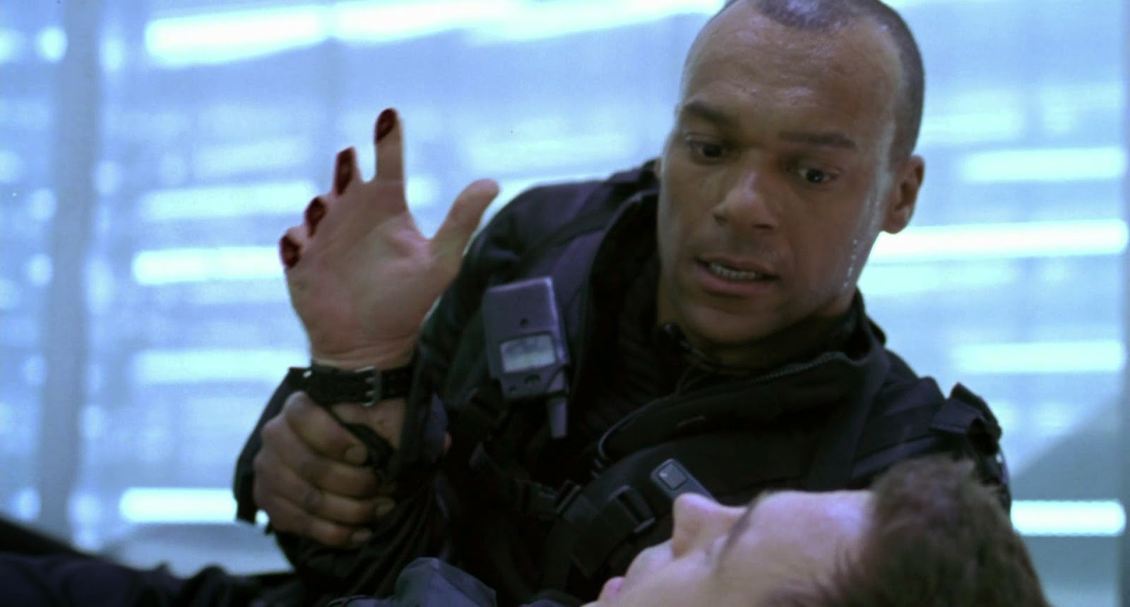 The Sly Fox Reviewer: Film Review: Resident Evil