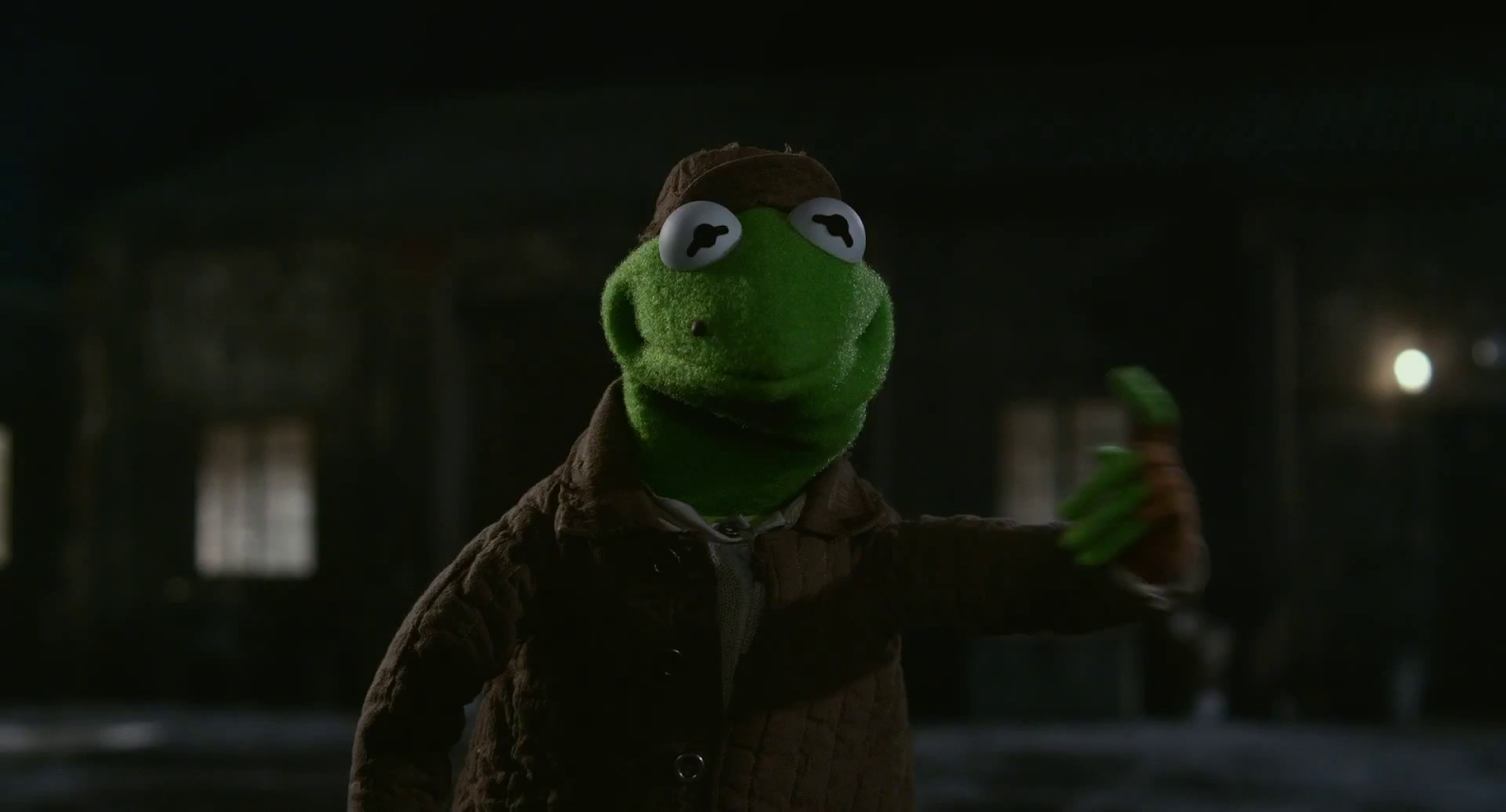 Aww, look at Kermit in his Russian garb. Ain't he cute?