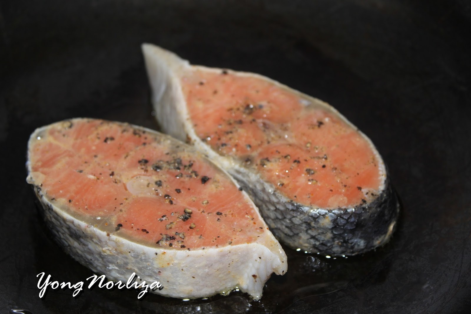 RESEPI IKAN SALMON PALING RINGKAS!