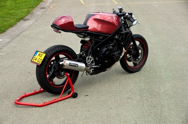 CBR 600 - RocketGarage - Cafe Racer Magazine