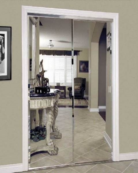 Pros and cons of mirror doors | Antique Mirrored Furniture