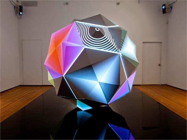 Motion Graphics & Animation: Projection Mapping