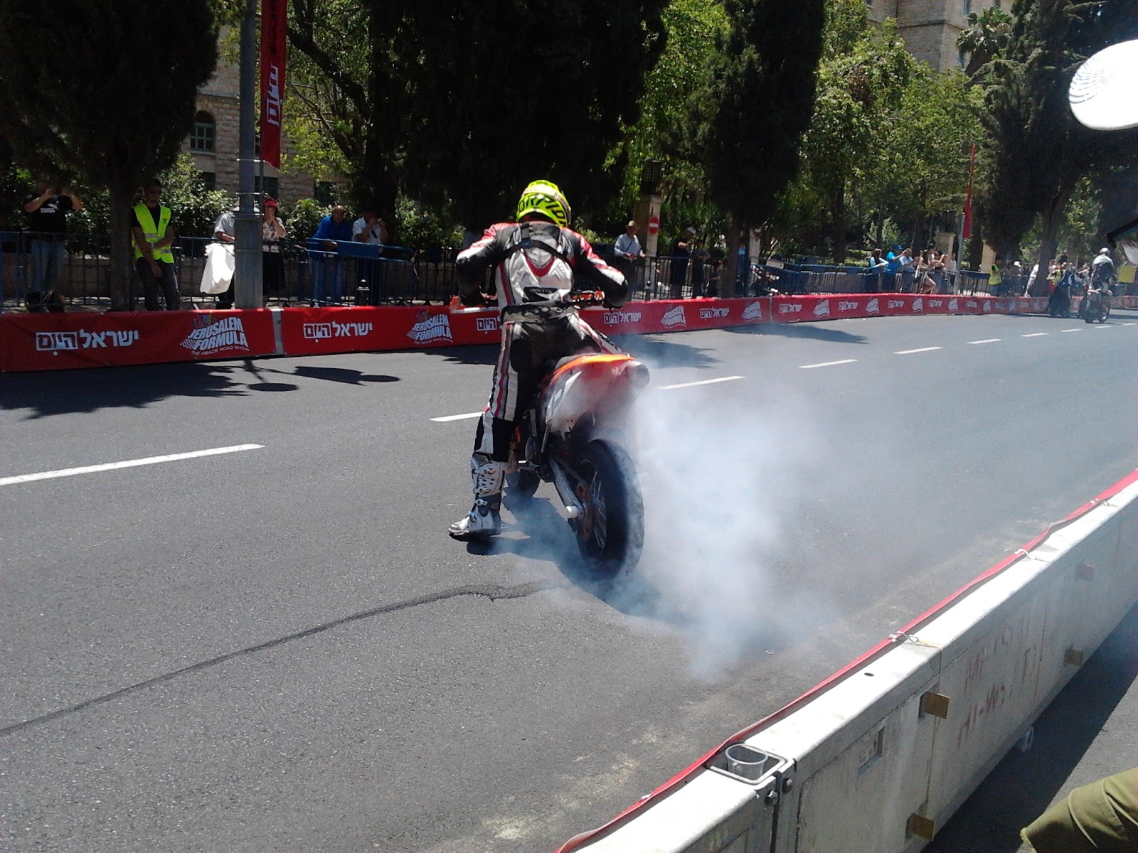 Life in Israel: Formula One Jerusalem Peace Road Show (video and photo ...