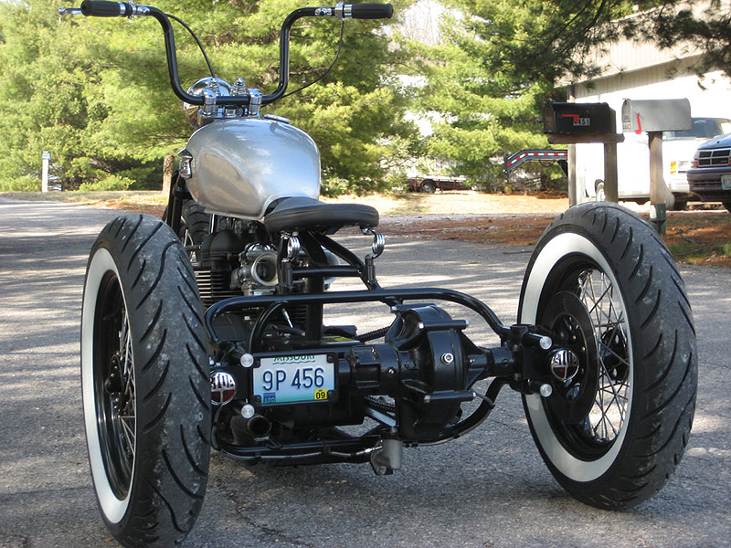 Cafe Racer Special: Mid MO MC Triumph Trike