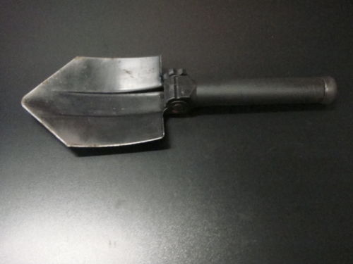 Webbingbabel: Danish Army E-tool M 96 / Feltspade M/96 / GLOCK ...