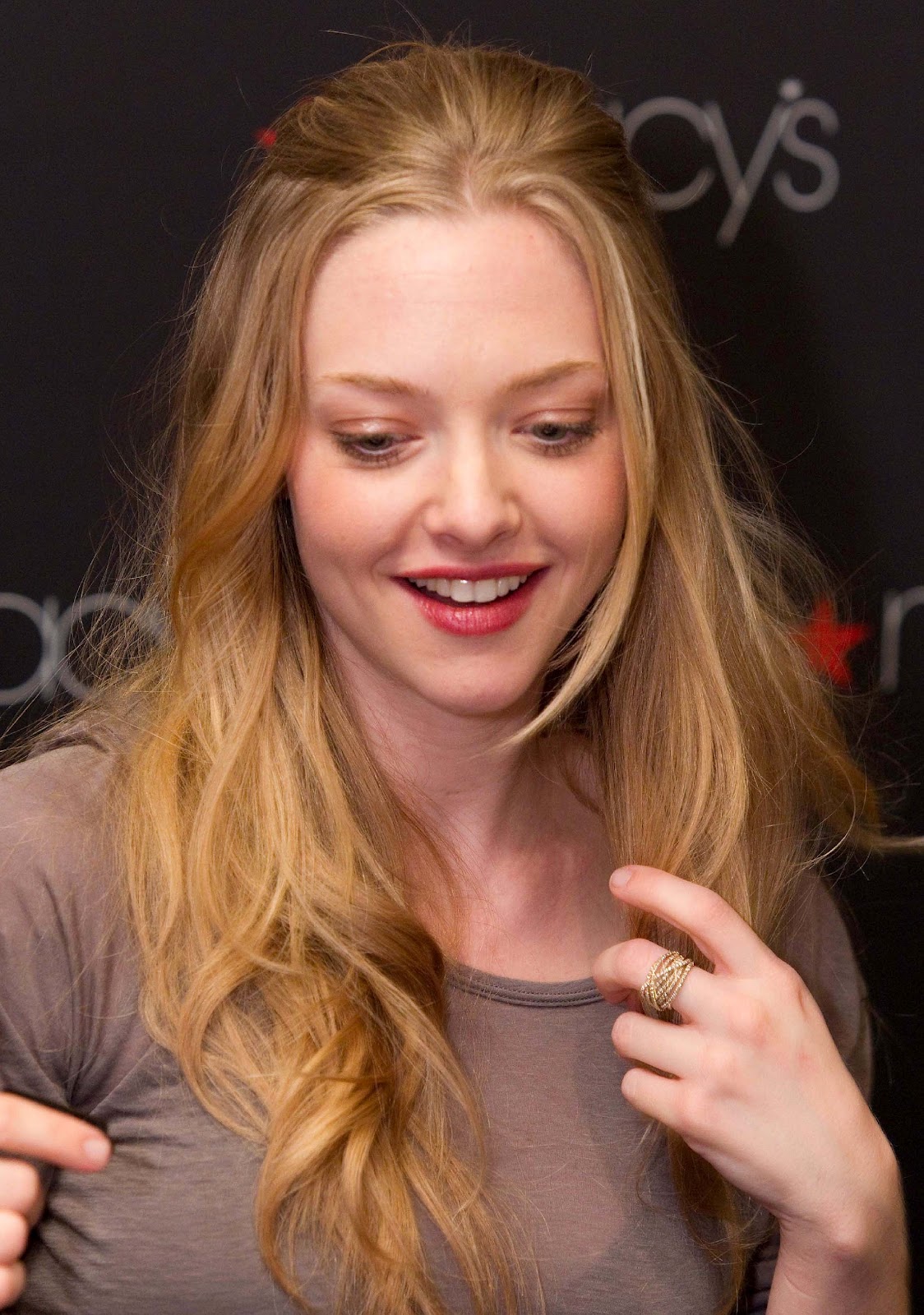Amanda Seyfried pictures gallery (8) | Film Actresses