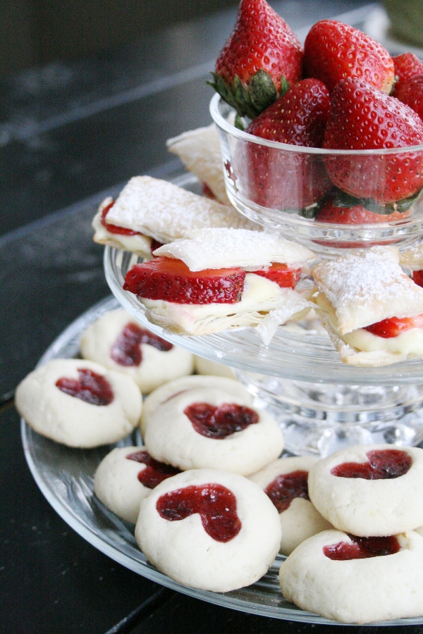 Flavour Swap: ::DIY: Three-tiered platter::