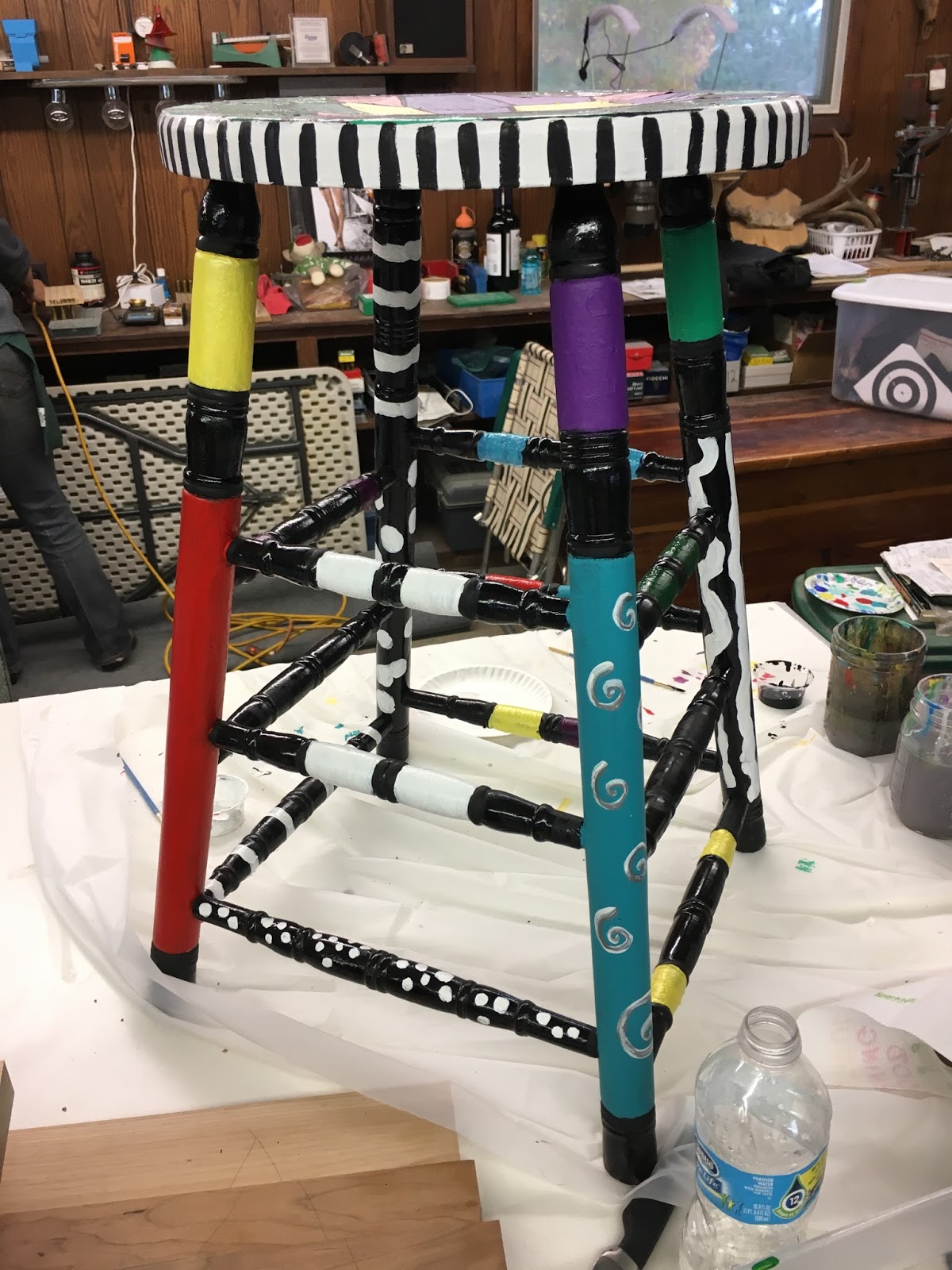 Barefootweaver: Stool Painting