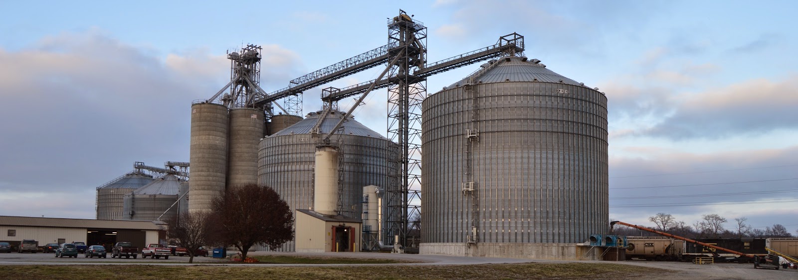 Towns and Nature: Olney, IL: CGB Grain Elevator, Rewritten