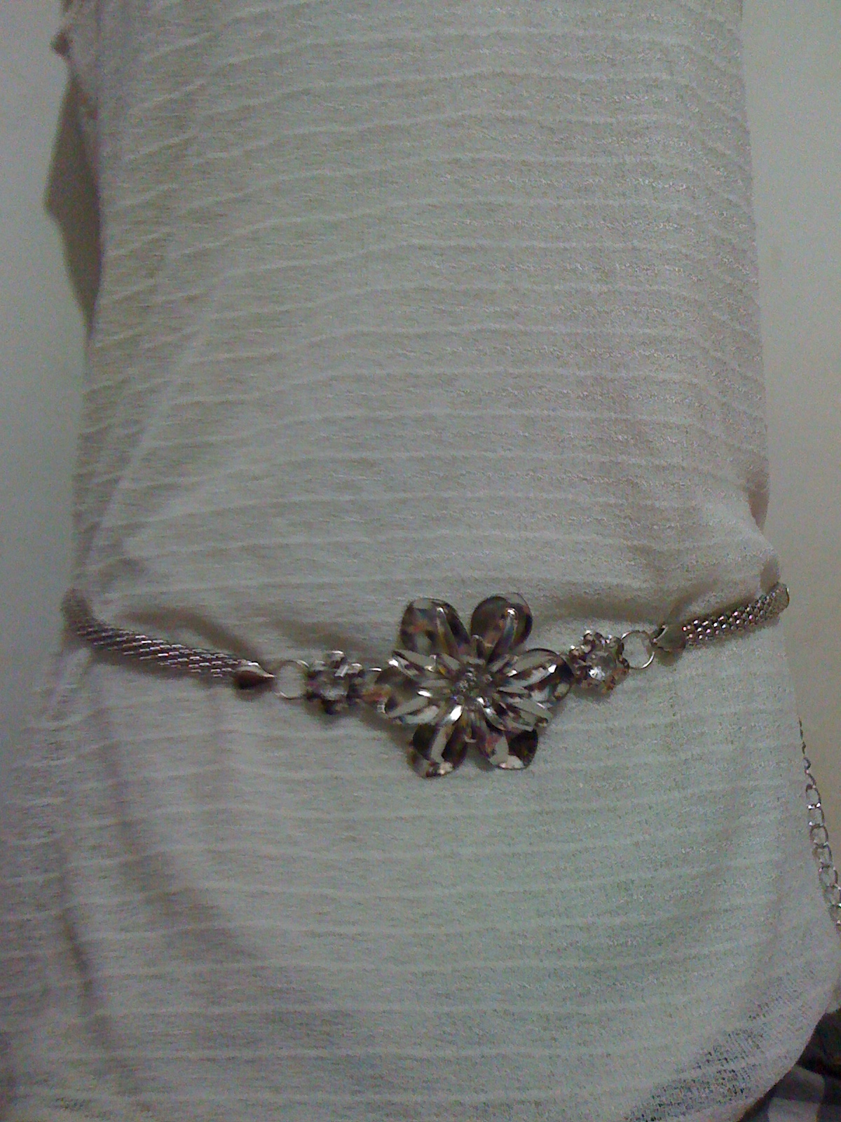 Toko Fatir: Gesper Rantai Motif Bunga