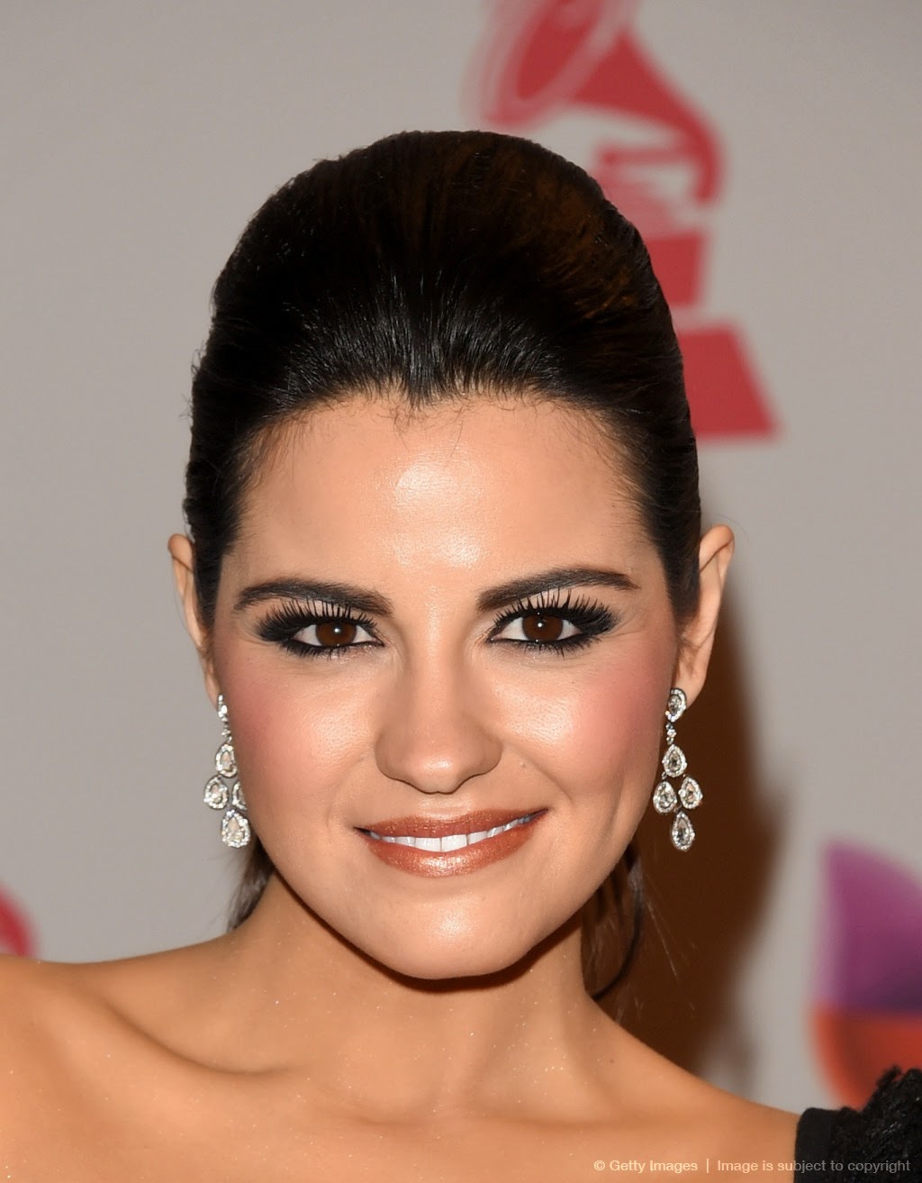 Maite Perroni en La 15a Entrega de Los Latin Grammy 2014