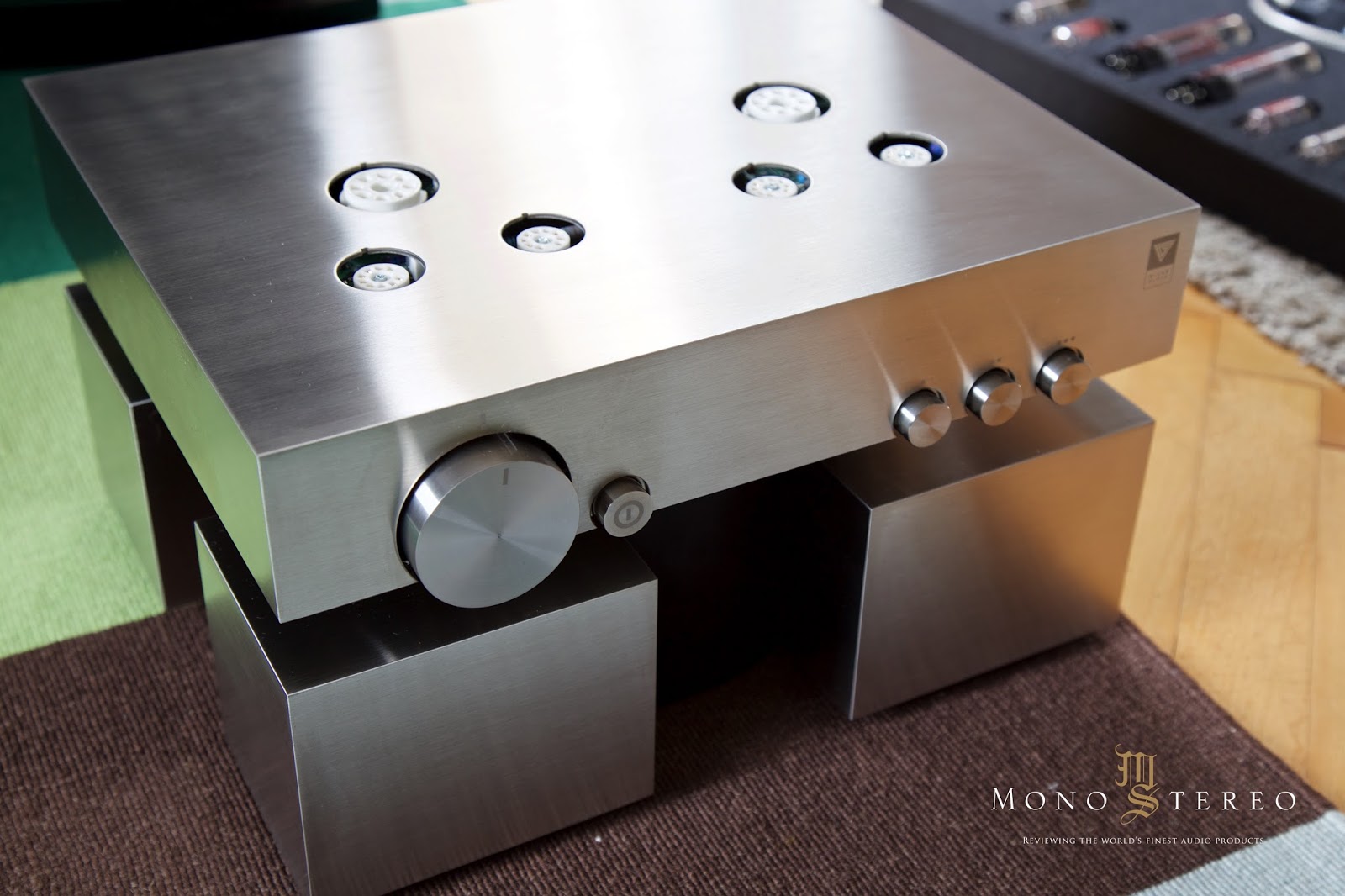 G LAB Design Fidelity BLOCK amplifier – Ultimate High-Fidelity