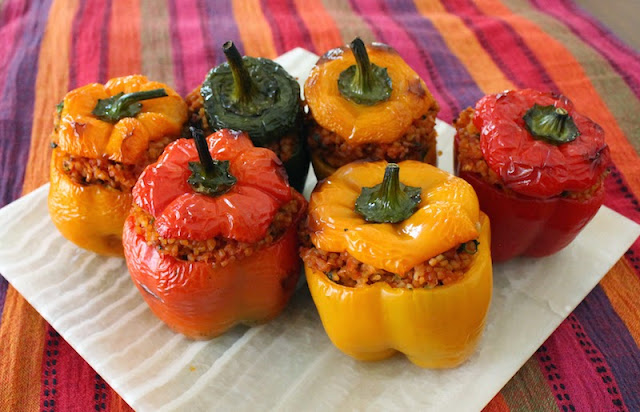 Food Lust People Love: Piperies Yemistes me Pligouri - Bulgur Stuffed ...