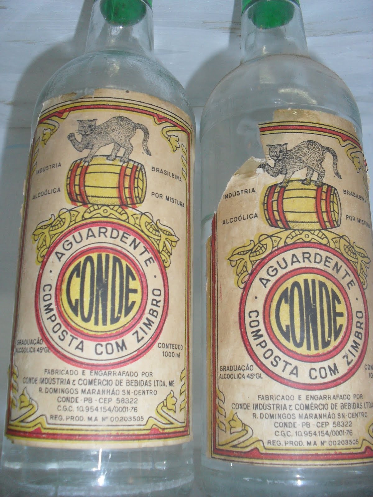 Maurilio O Rei da Fava: GENEBRA OU ZINEBRA OU AGUARDENTE COMPOSTA GATO ...