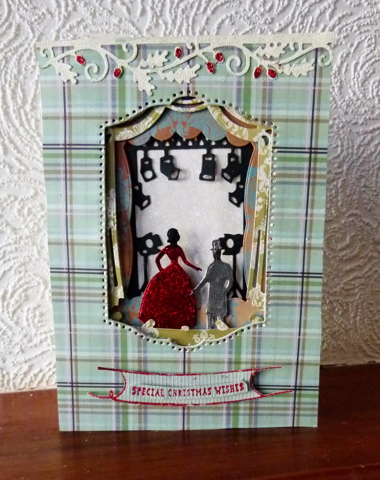 Docrafts Monday: Introducing the Xcut Shadowbox dies | Life in a Snapshot