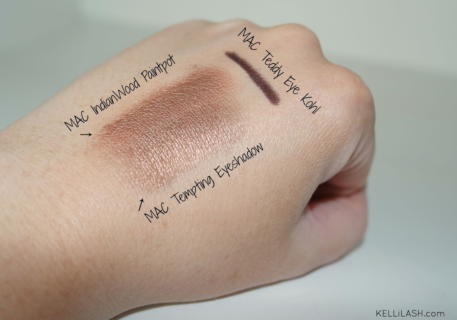 Mac Tempting Eyeshadow