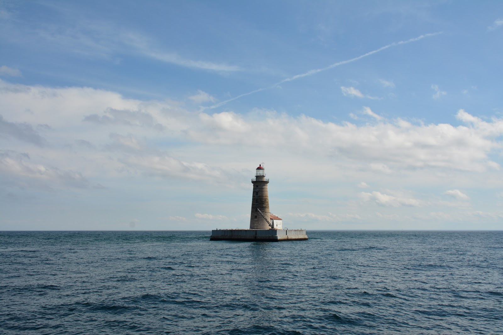 WC-LIGHTHOUSES: SPECTACLE REEF LIGHTHOUSE - LAKE HURON, MICHIGAN