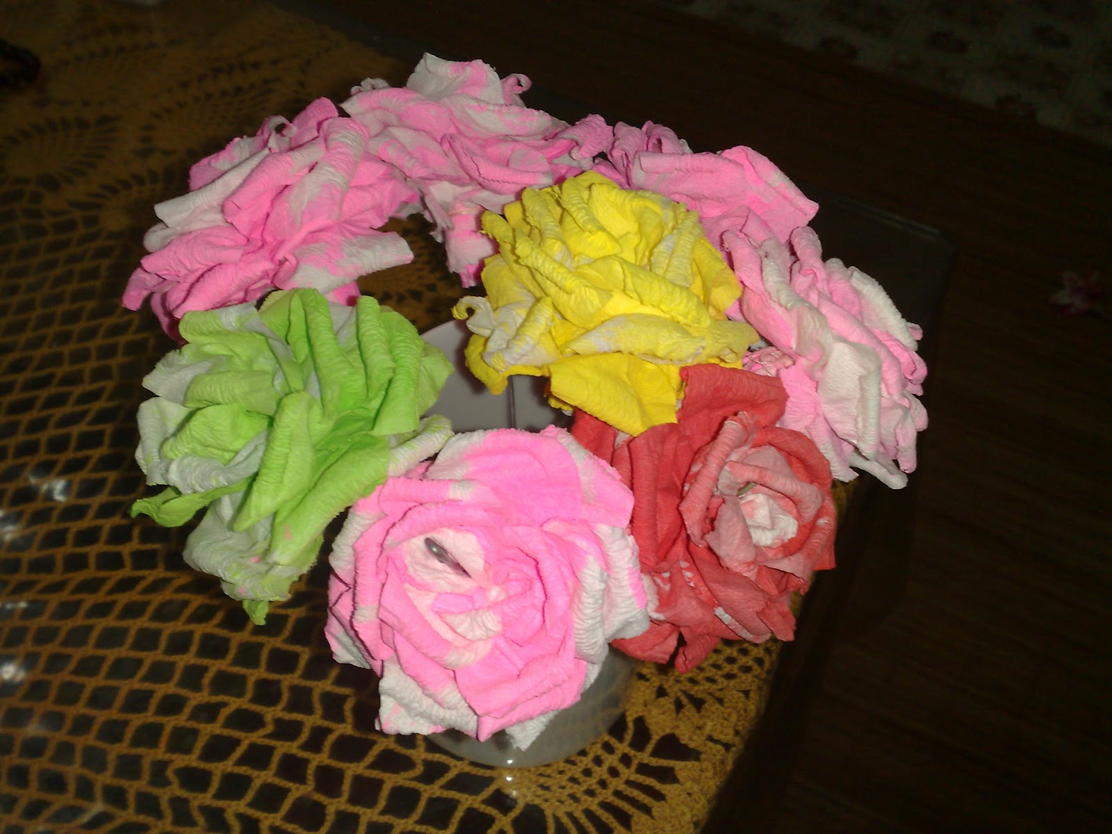 Tren Gaya 24+ Gubahan Bunga Tisu