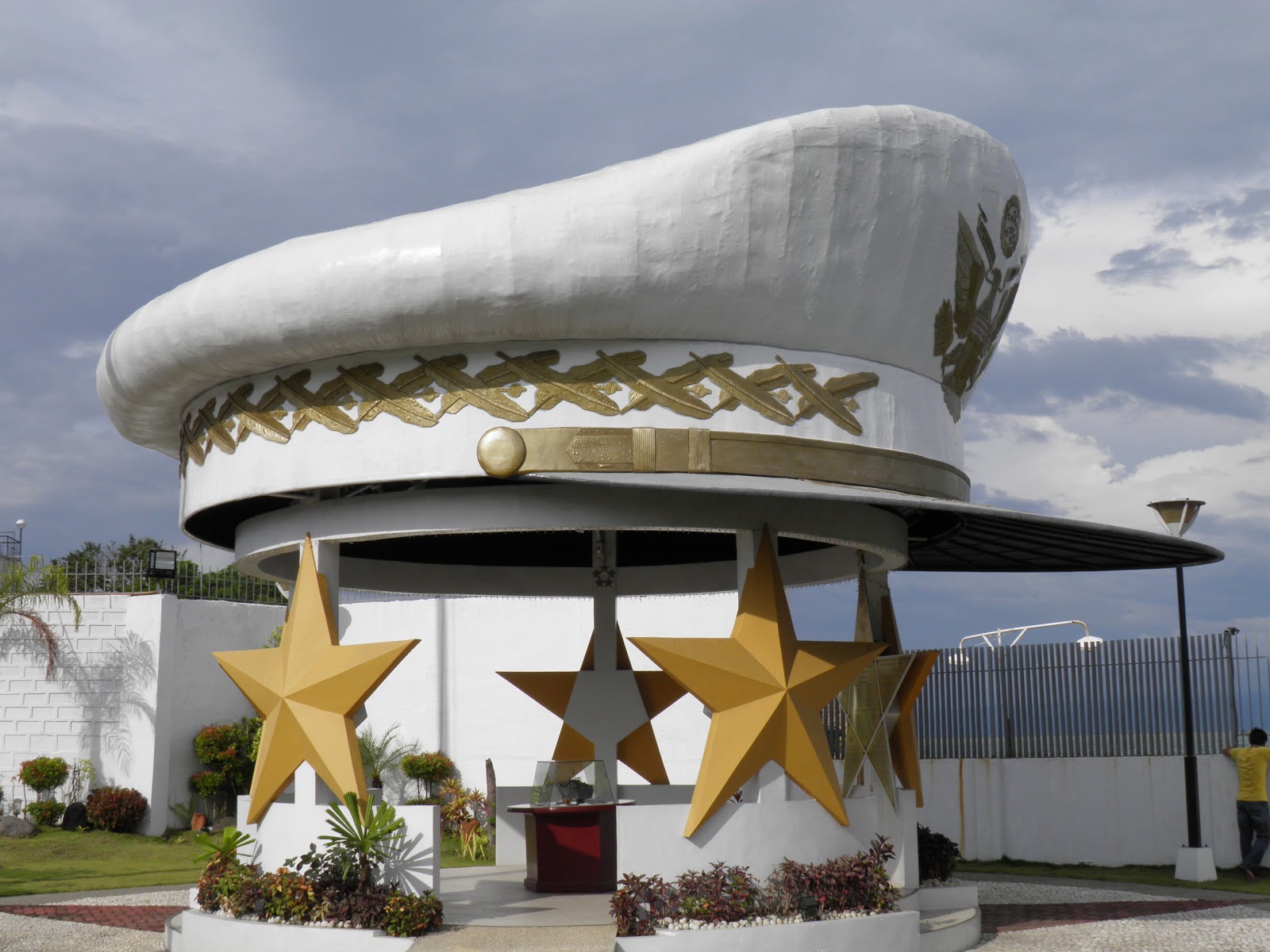 noel autor: The MacArthur Memorial Marker of Cagayan de Oro, Philippines