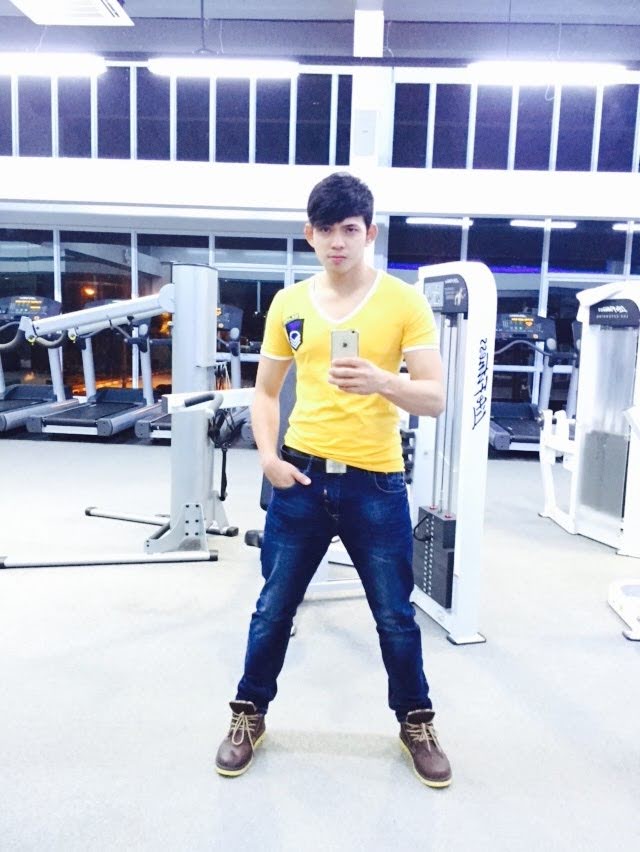 M y a n m a r H u n k s: Kyaw Thet Wai @ Fitness Xpress