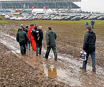 Public Transport Experience: The Big Prize at Luffield Abbey [1]