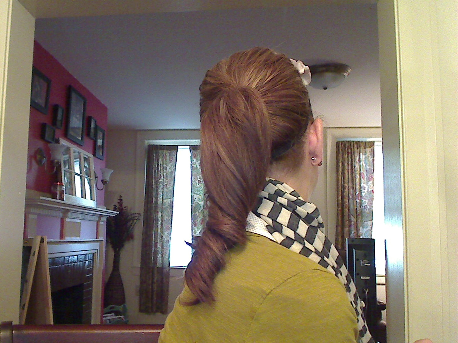 Simply Stylish....: Hair Style # 35 of 365 "The Hollywood Pony Tail"