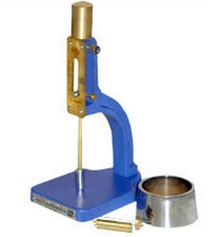 Vicat's Apparatus - Initial and Final Setting Time of Cement - Test ...
