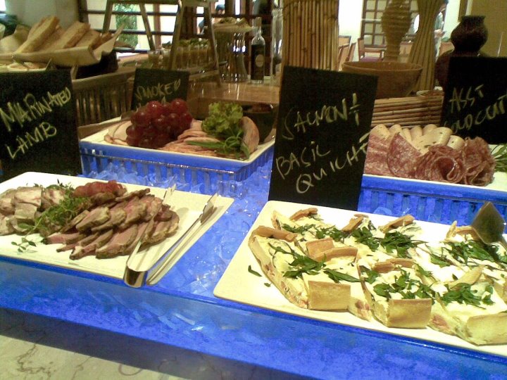 Feast of the Senses at Buffet 101