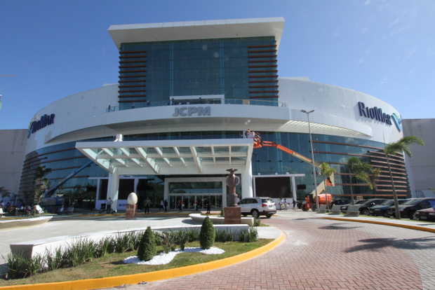 Inaugurado o RIOMAR Shpping em Recife