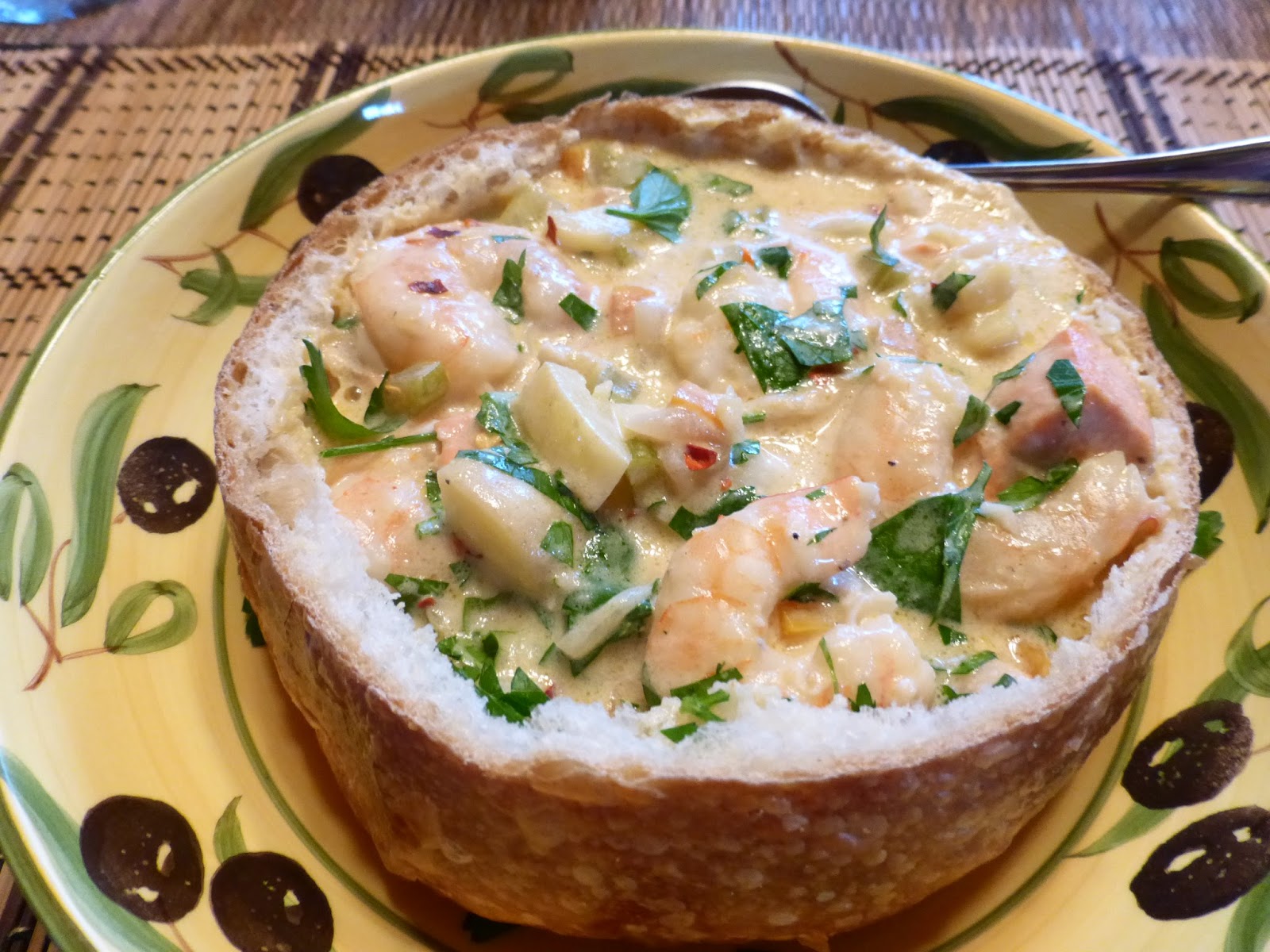 My Idaho Life: What's For Supper - Seafood Chowder in a Sourdough Bread ...